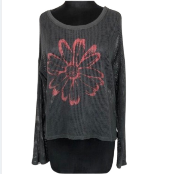 Spirit Activewear | Tops | Spirit Activewear Top Womens Size Medium ...